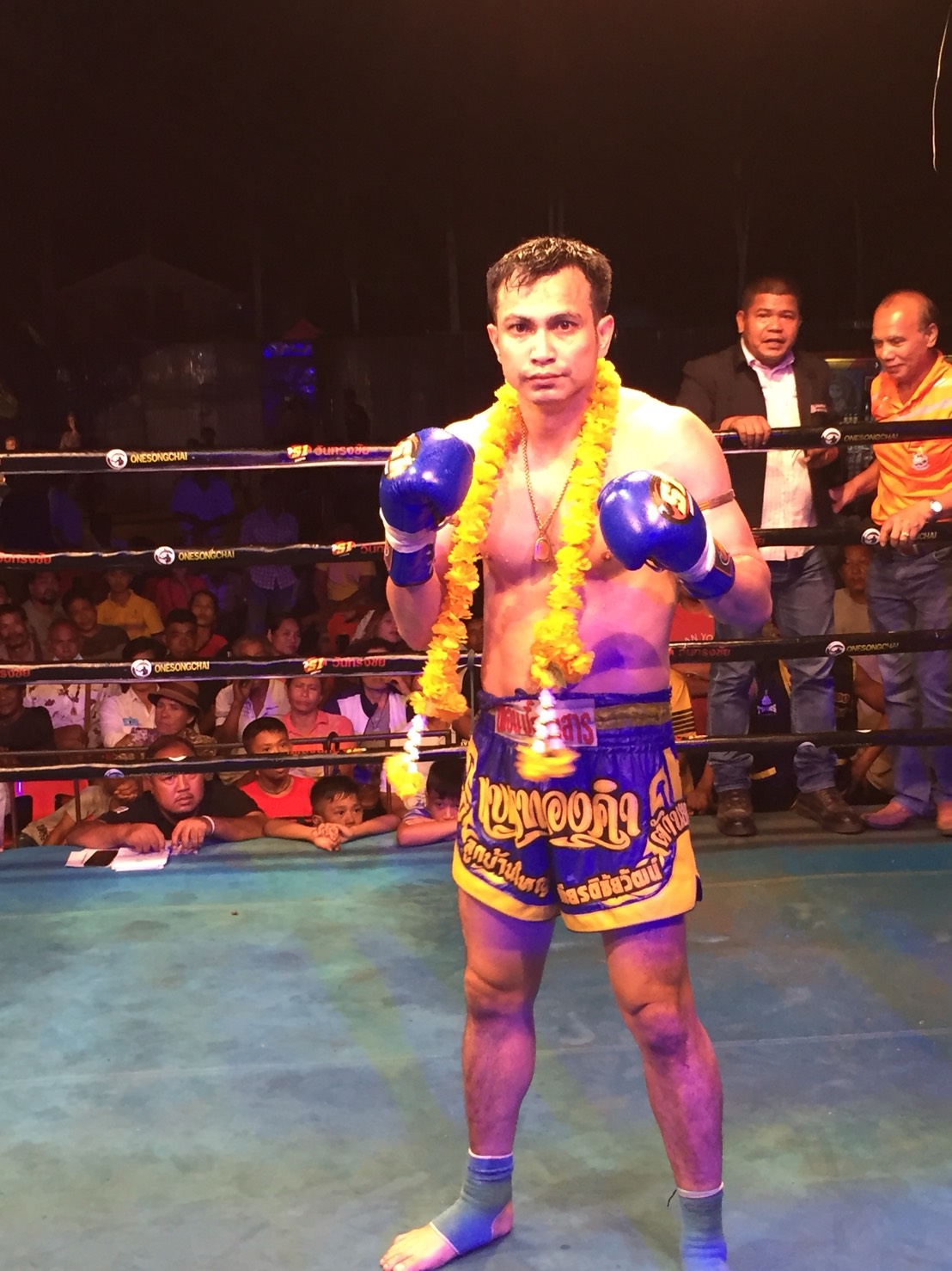 ผลมวย ศึกวันทรงชัยสัญจร ชิงแชมป์มวยสยามภาคใต้มหากุศล วันพฤหัสบดีที่ 15 ...